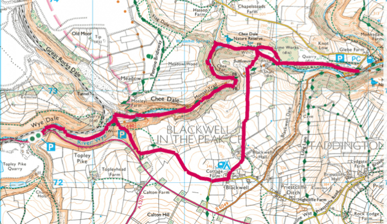 Chee Dale Stepping Stones Walk in the Peak District - Becky the Traveller